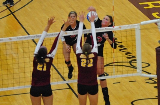 Hannah Knott - Women's Volleyball - University of Minnesota Morris ...